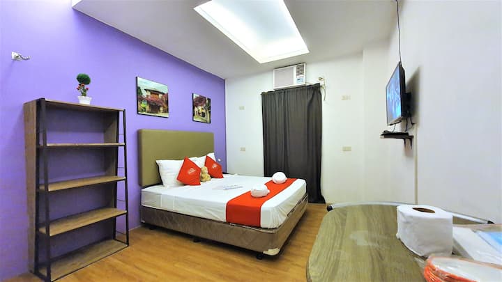 Spiral Suites Standard 305 - Hotels for Rent in Quezon City, Metro ...