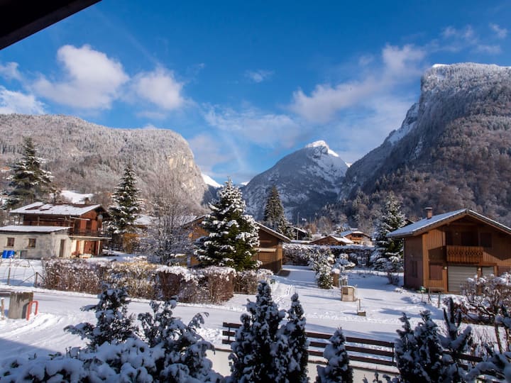 Lovely Apartment With Mountain Views - Samoëns