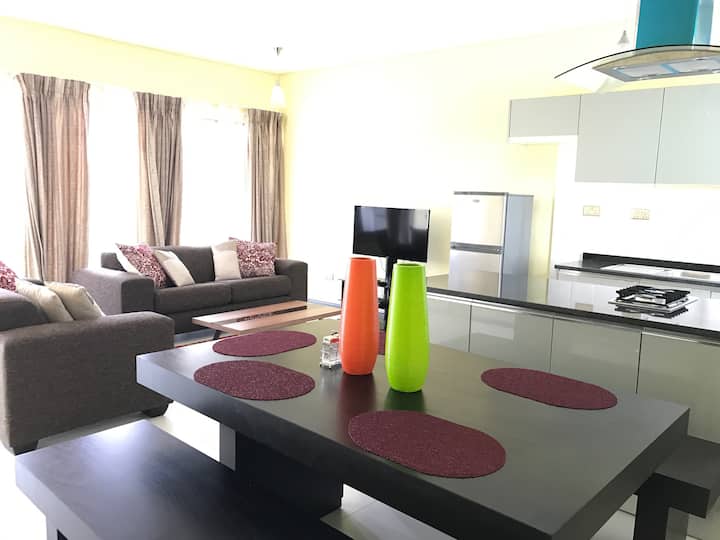 Beautiful 2 Bedrooms,2 Bathrooms 2,2patios,garden - Lusaka