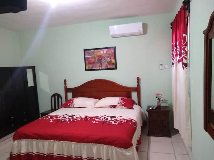 Cerca De La Playa Para Toda La Familia - Tampico