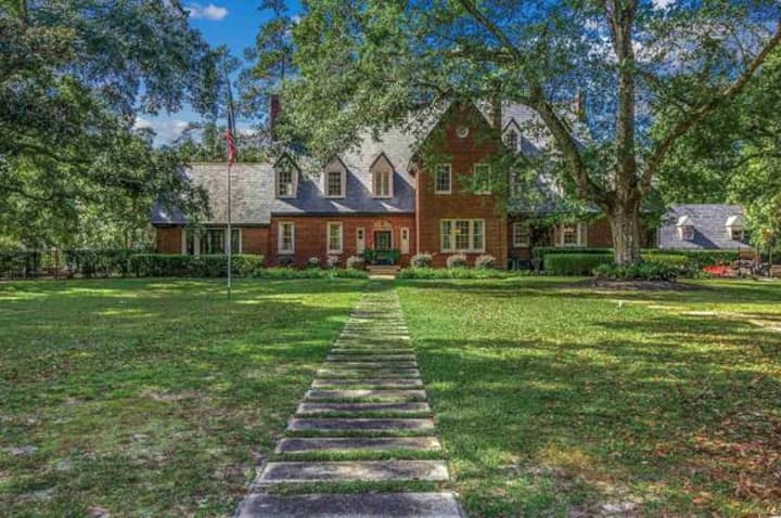 Rent A Whole Inn! The Inn On Elm 6 Beds/5 Baths. - Conway, SC