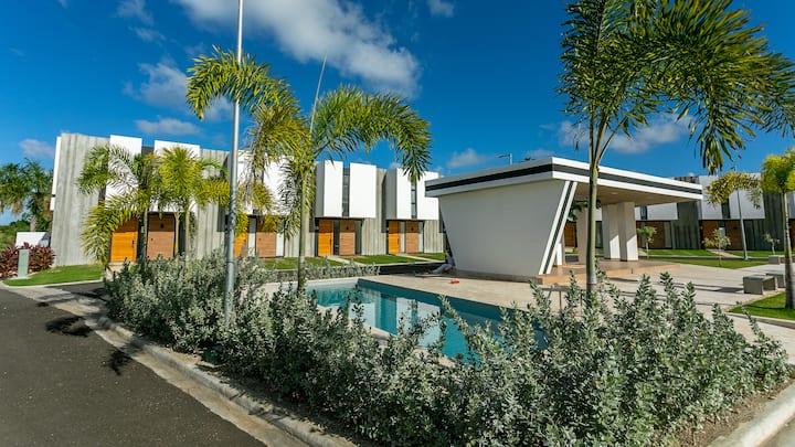 Townhouse Jacuzzi, Piscina Y Playa A/c - Punta Cana