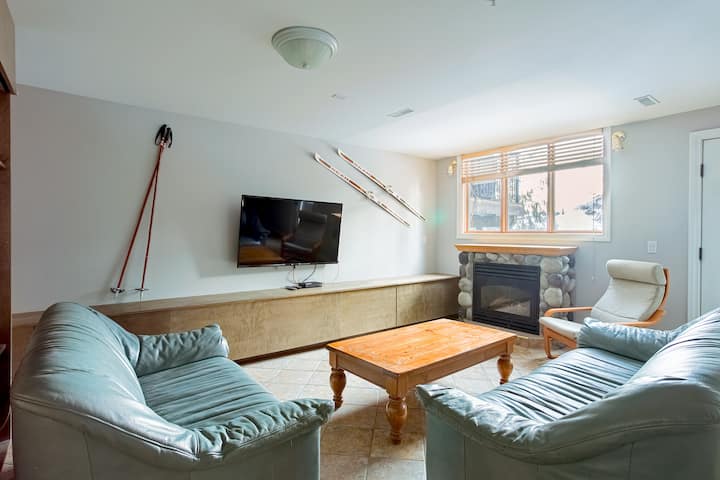 Charming Four-storey Home In Fernie Alpine Resort - Fernie