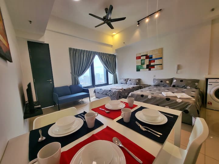 Condo and Apartment Vacation Rentals in Penang Island | Airbnb