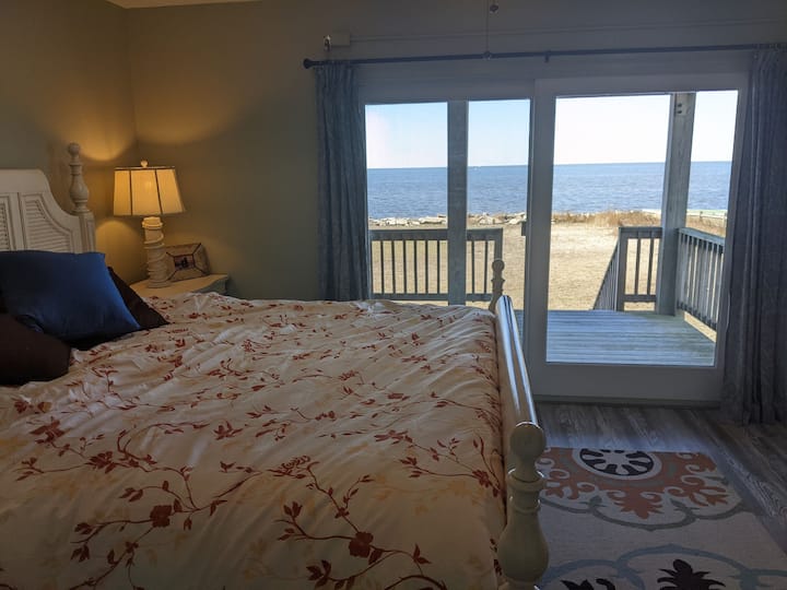 Sound Front King Suite W/ Private Entrance - Outer Banks, NC