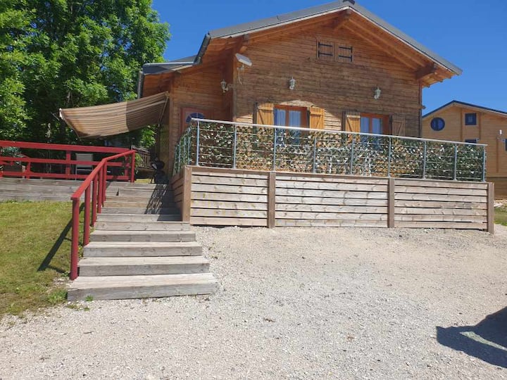 Charmant Chalet à La Montagne - Saint-Laurent-en-Grandvaux