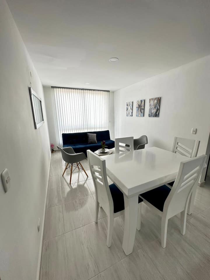 Encantador Apartamento - Cartago, Colombie