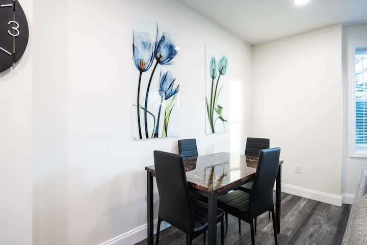 Princeton Newly Renovated 2 Br King Suite Apt - Trenton, NJ
