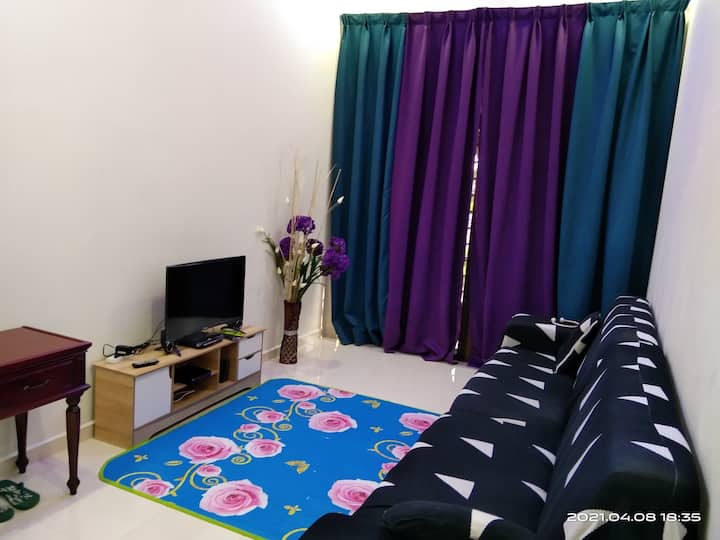 Impiana Homestay & Wedding House (Fully Furnished) - Tanah Merah