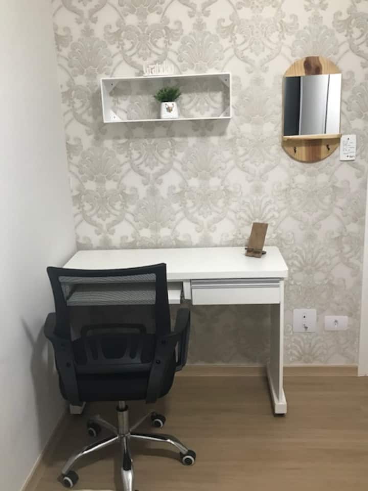 Aconchegante, 300m Do Parque Do Ingá. - Maringá