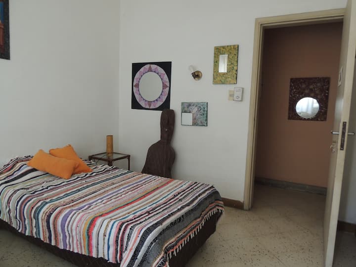 Murmullosii.habitacion Privada. - Asunción