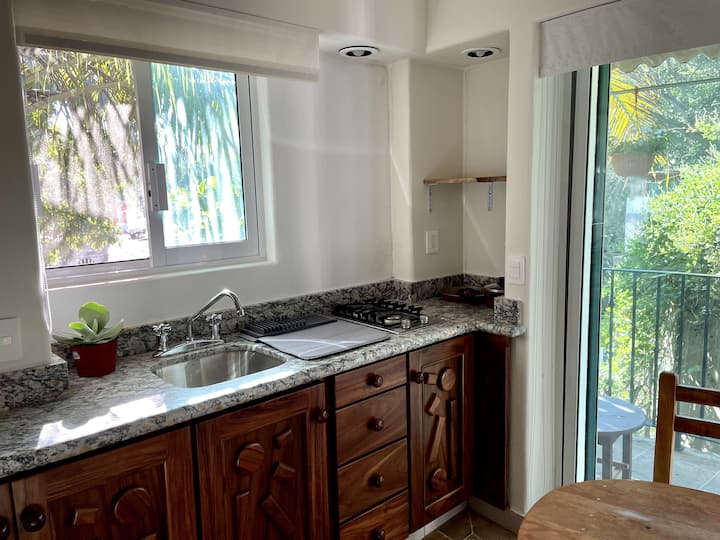 Studio Sol - Cute Treehouse Apartment With Balcony - Sayulita