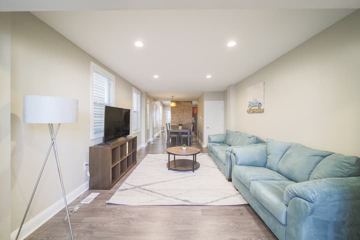 Beautiful Home 15min To American Dream Mall!! - Newark, NJ