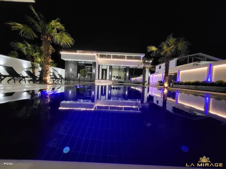 La Mirage Villa - Albania