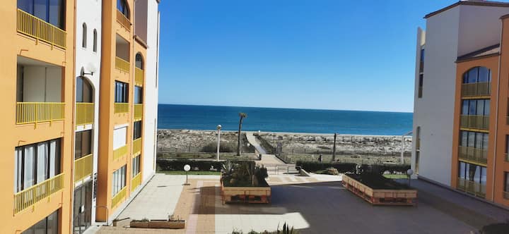 Appartement Vue Mer, Accès Direct à La Plage. - Le Barcarès
