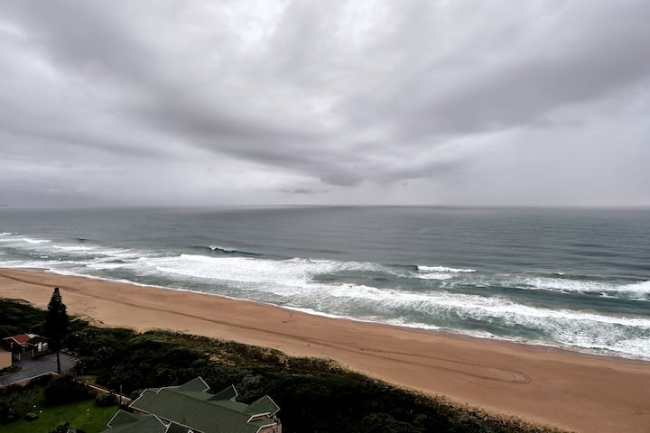 Stunning Apartment With Breathtaking Sea Views - Amanzimtoti