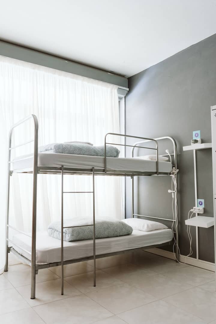 Kyo Hostel In Las Canteras Gc - Las Palmas de Gran Canaria, Espagne