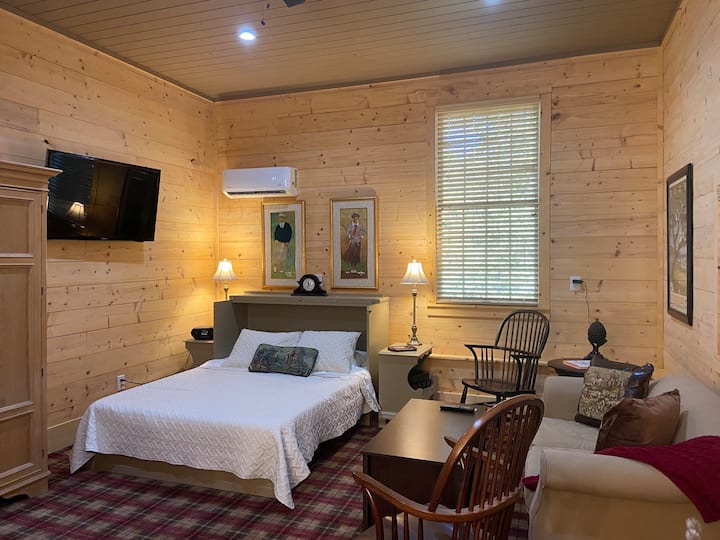 Pad In The Pines - Southern Pines, NC