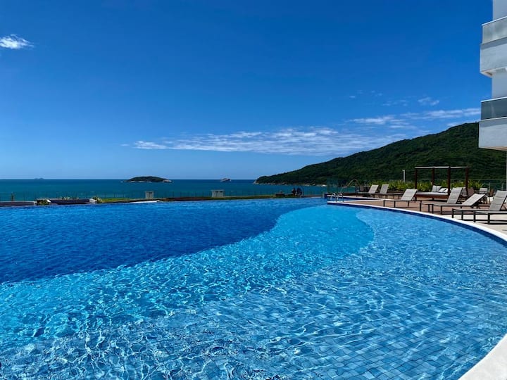 Apto Amplo 3 Suítes, Piscina Borda Infinita Ao Mar - Florianópolis