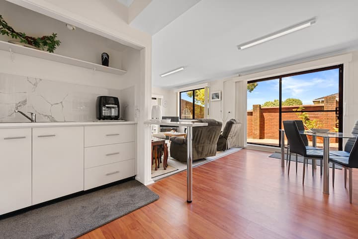 Col’s Cosy Condo -  1-bedroom, Self Contained Unit - Forth