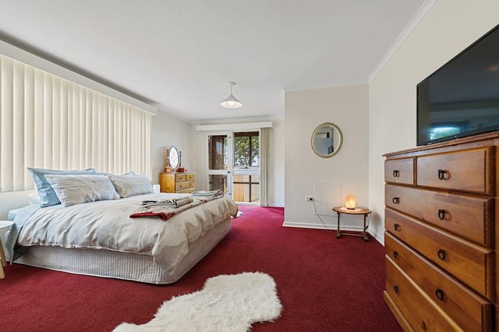 Col’s Cosy Condo -  1-bedroom, Self Contained Unit - Aberdeen