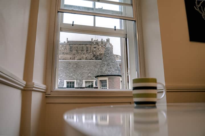 Stunning 2 Bed Central Apartment With Castle Views - Édimbourg