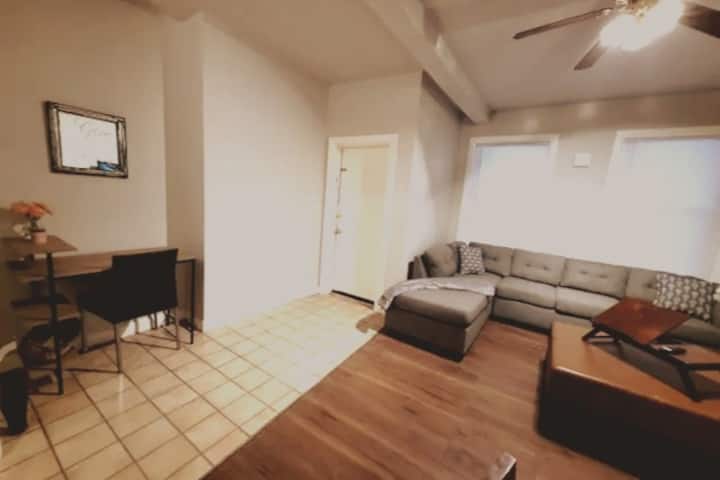 Crisi's Place Apt #1, North Brandywine Village - Wilmington, DE