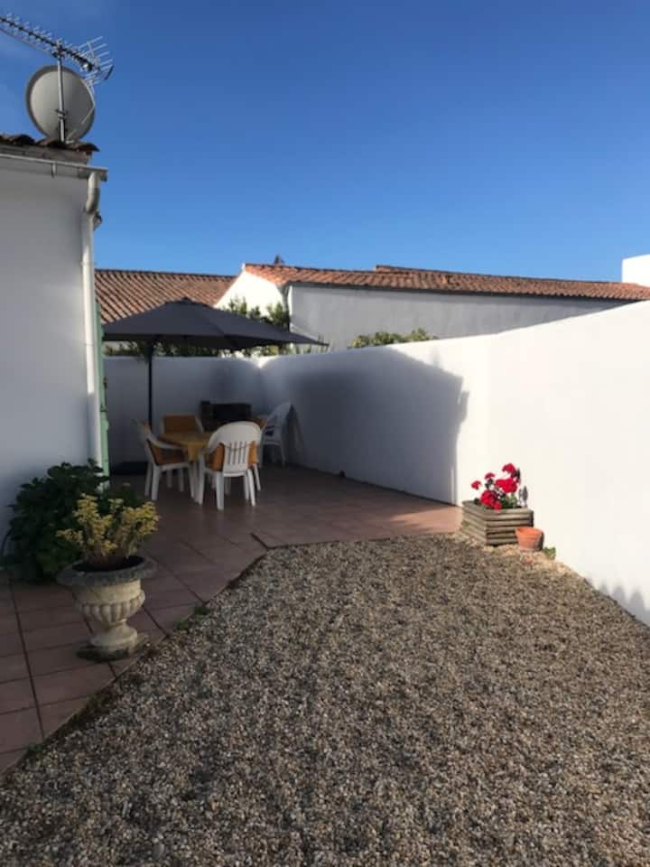 Maison De Vacances A La Flotte - La Flotte