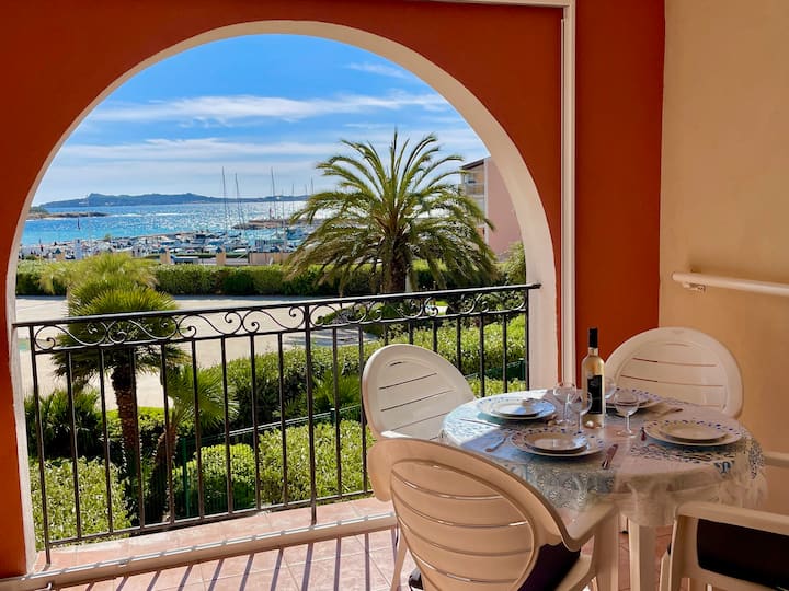 Appt T2 Vue Mer- Piscine - Ascenseur & Pkg Privé - Six-Fours-les-Plages