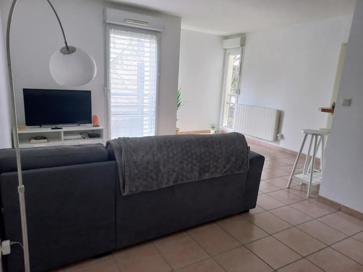 Charmant Appartement T2 Au Calme à Lyon 5eme - Craponne