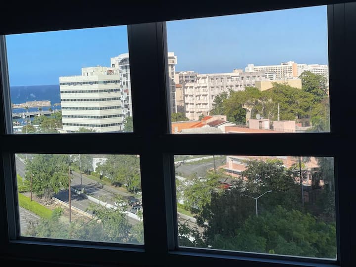 Sweet Tropical Condo, Next To Old San Juan - San Juan