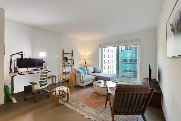 Soma 1 Br W/ Office By Anyplace - 10764 - San Francisco, CA