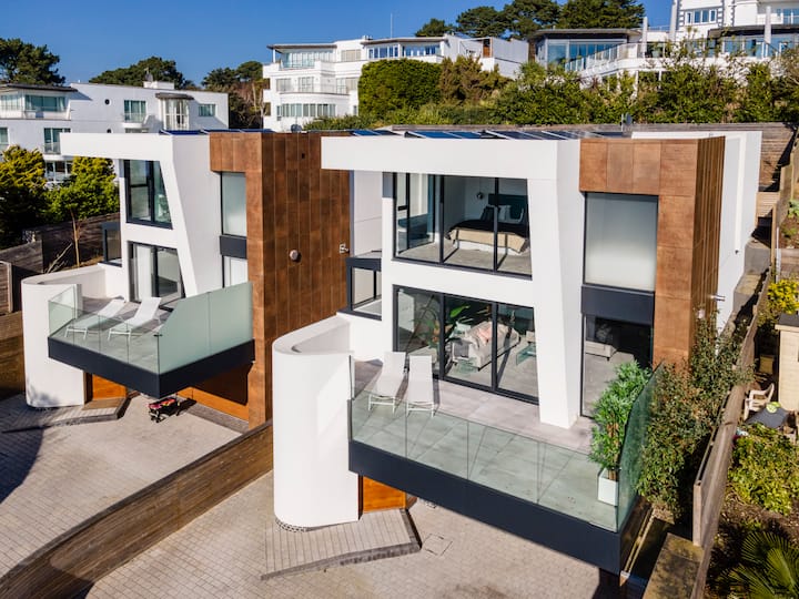 Two Stunning Sandbanks Villas With Harbour Views - Dorset