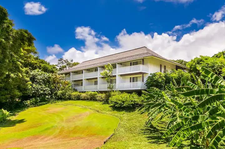 Poipu Beach Condo Rentals | House and Condo Rentals | Airbnb