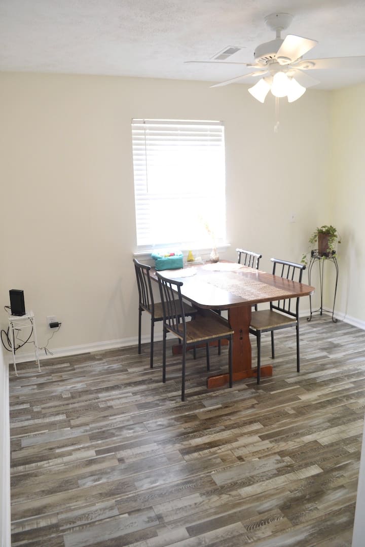 Room B In A Townhouse Close To Uva Hospital - Charlottesville
