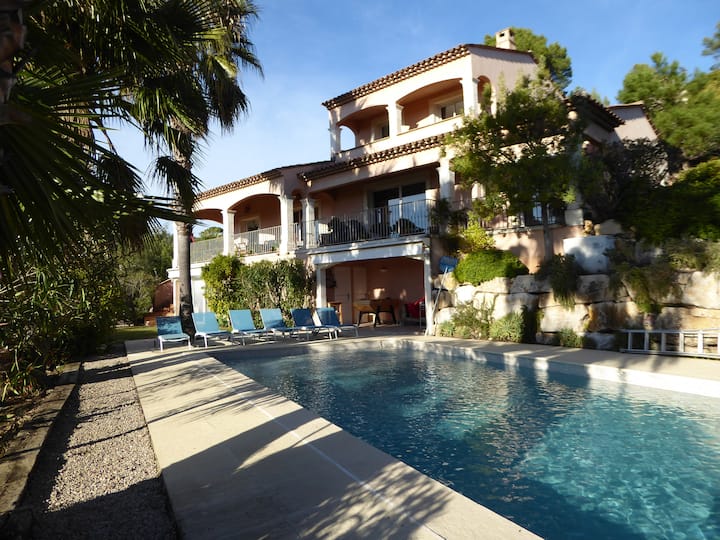 Magnifique Villa Avec Piscine - Peymeinade