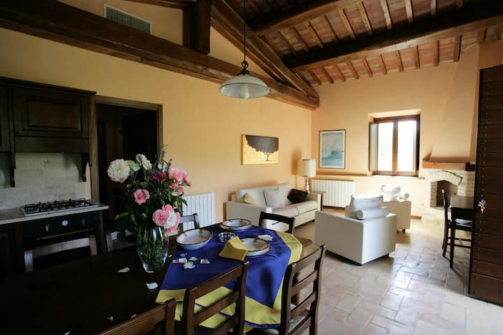 Casa Della Fonte - Holiday Cottage In Le Marche - Marcas