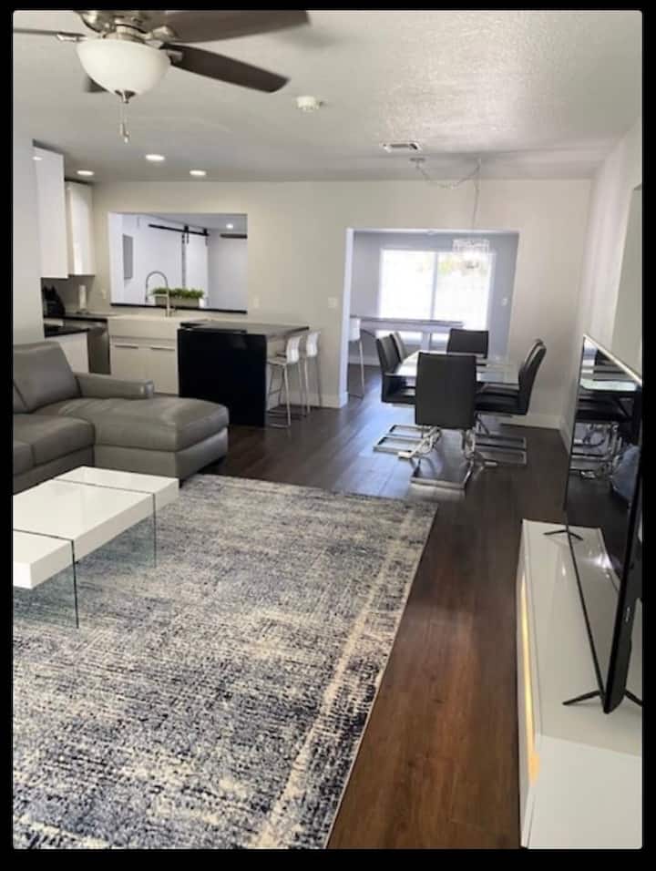 Family-friendly 4br With Private Pool & Game Room - Deerfield Beach, FL