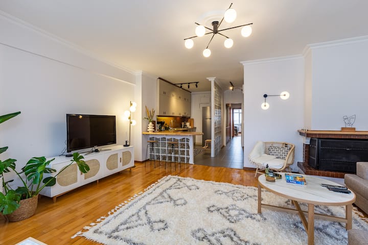 Location, Location, Location! By Lift - Cihangir