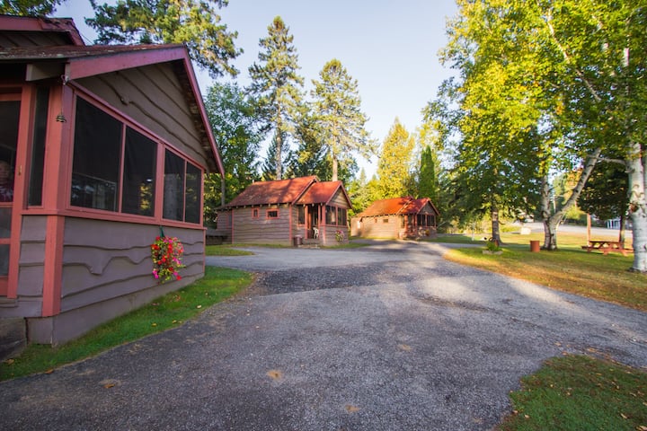Lakeview Adirondack Cabin - Indian Lake, NY