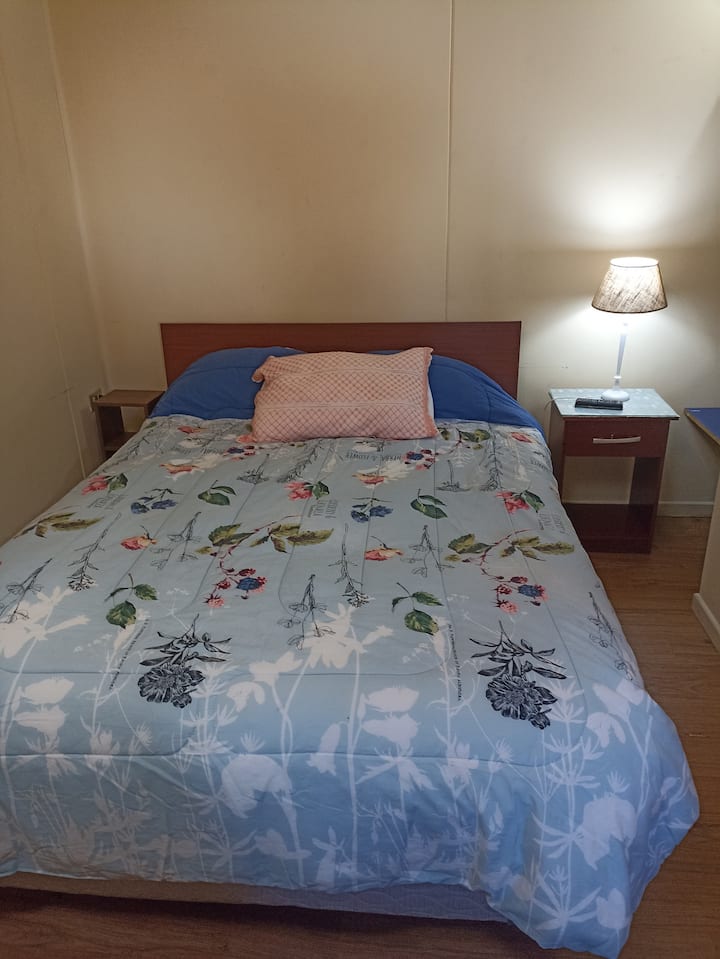 Cabaña Con Cama Dos Plazas Centro De Valdivia - Valdivia