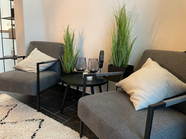 Ravissante Suite Avec Entrée Privative Et Terrasse - Nivelles