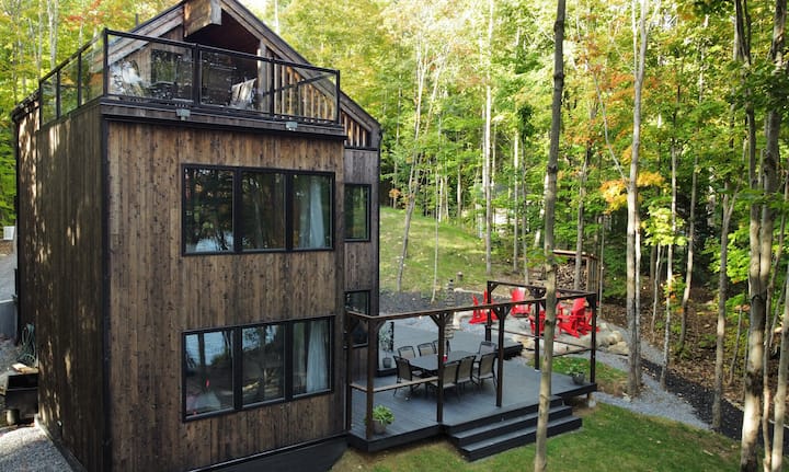 New Lake Front Executive Cottage With Hot Tub Spa - Huntsville