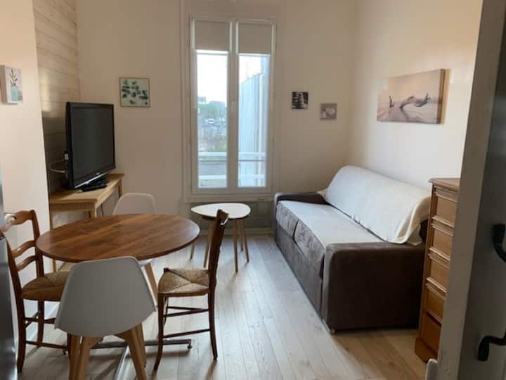 Langrune-sur-mer,  Apt 4 Personnes Proche Mer - Plage de Lion-sur-Mer