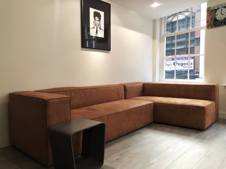 Large, Stylish Apartment In City Center - 4 People - Amsterdam