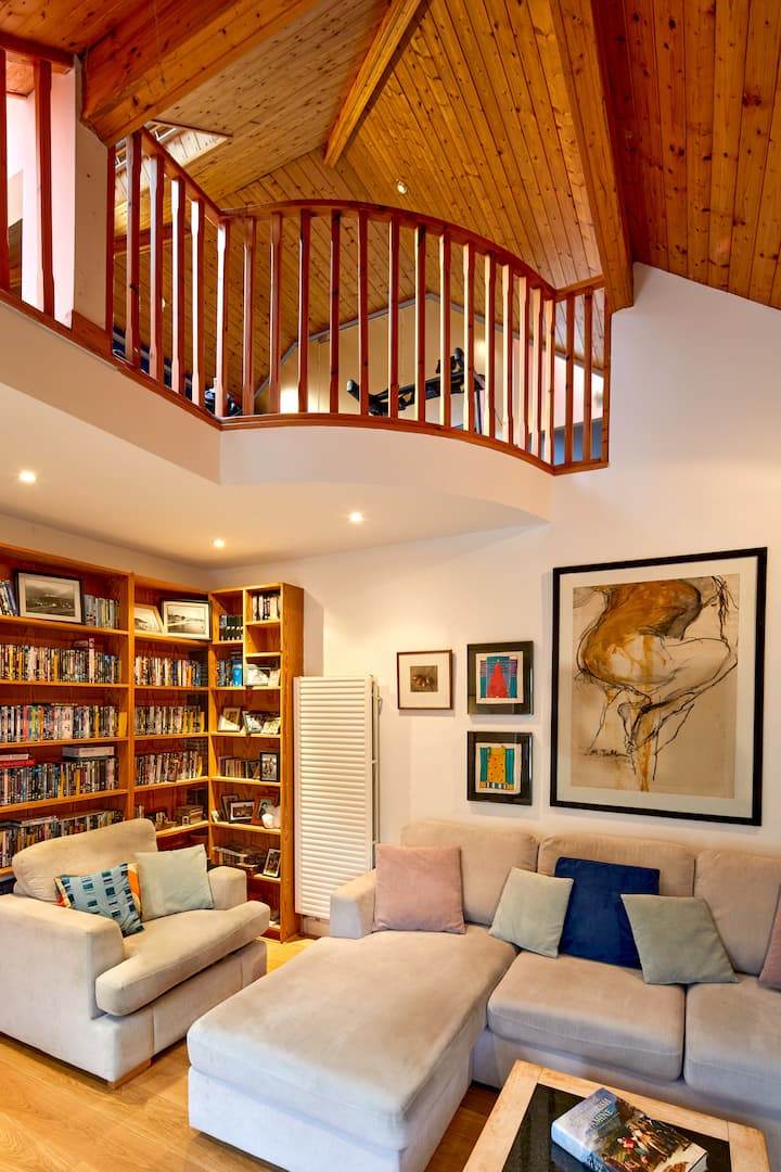 2 Bed Home With Great Views, Log Fire And Patio - Bray