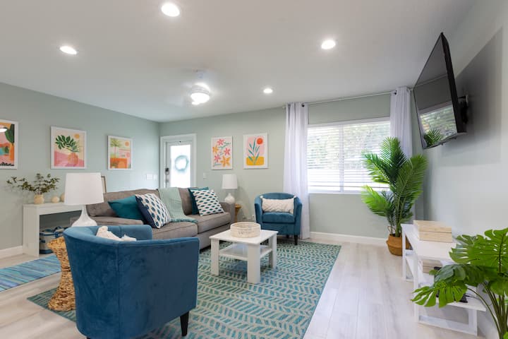 Downtown Beach Home W/free Beach Cabana Membership - Delray Beach, FL