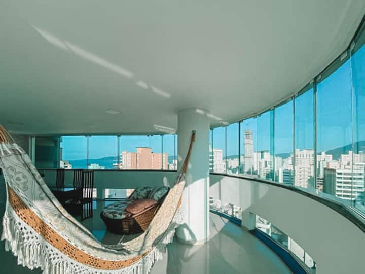 Apto 16 Andar, Vista Panorâmica 270º - Meia Praia - Itapema