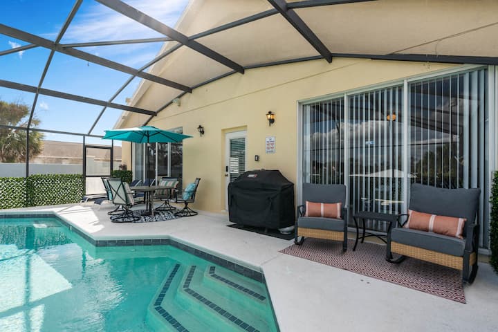 Casa Victory! Lrg 4 Bed / Game Room & Heated Pool! - Davenport, FL