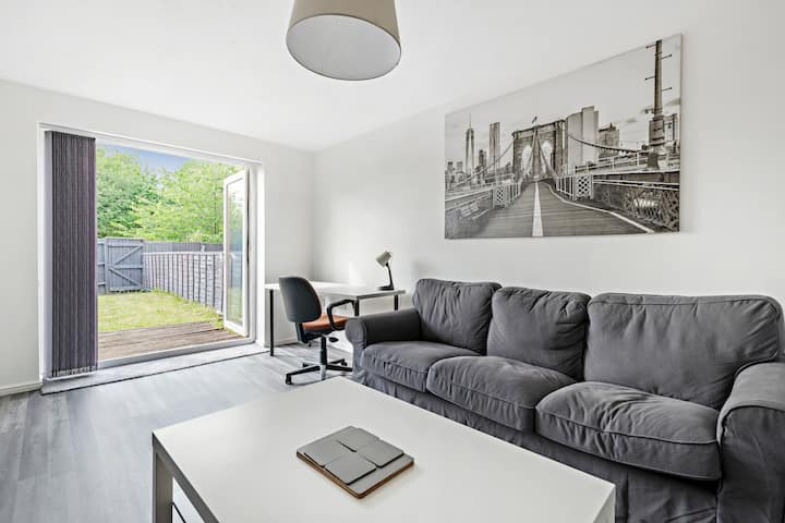 Luxury 2 Bedroom House Nottingham City. - Nottingham